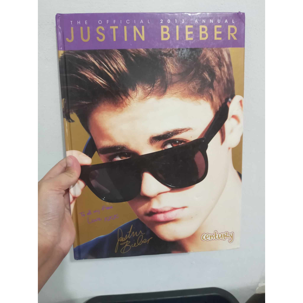 Coffee Table Book: Official Annual 2013 Justin Bieber preloved | Shopee ...