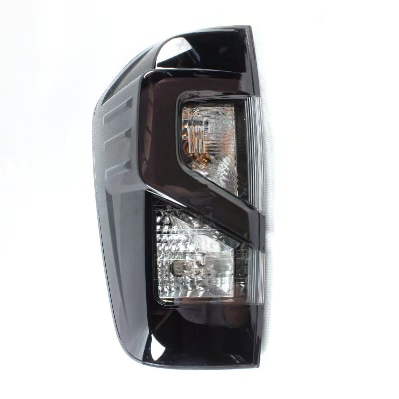 Nissan Navara Tail Light 2020-2022 LED/NP300 Navarra Calibre/3rd Gen ...