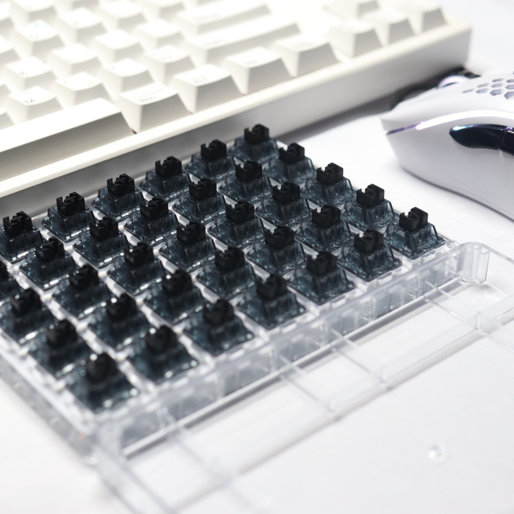 High Quality Acrylic Switch Case Display Holder (35 Slots) Kurdtbro ...
