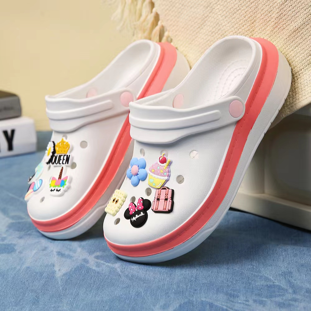 Good Quality Wearing Cutie Design Jibbits Hole Clogs Korean Fashionable ...