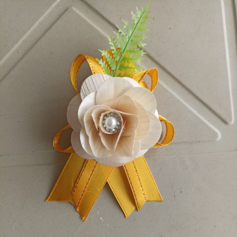 chest corsage minimalist design with pin | Shopee Philippines