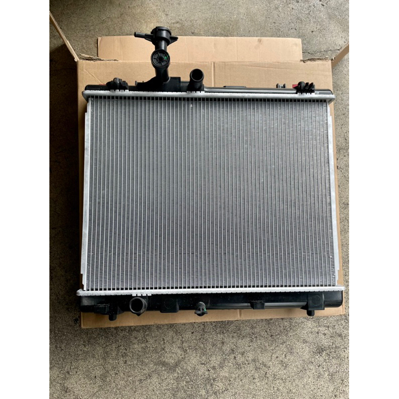 Suzuki Ertiga 2012-2018 Radiator (Manual Transmission) | Shopee Philippines