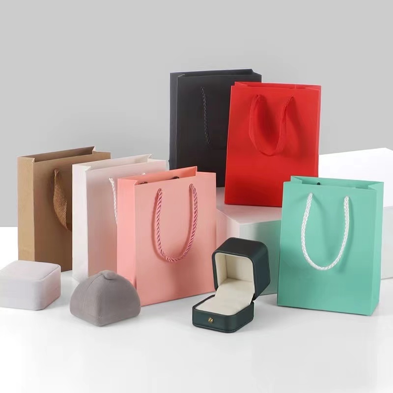 1pc White cardboard Bag / Wedding Paper Bags / Gift Paper Bags / Goodie ...