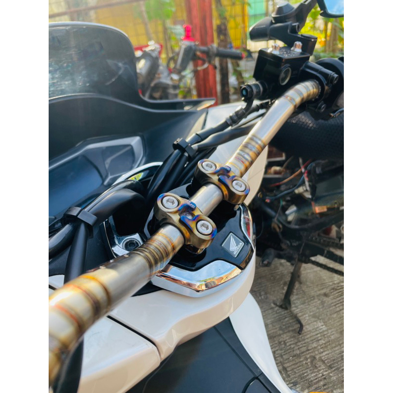 Mufac titanuim clamp and mid raise handle bar for pcx/nmax | Shopee ...
