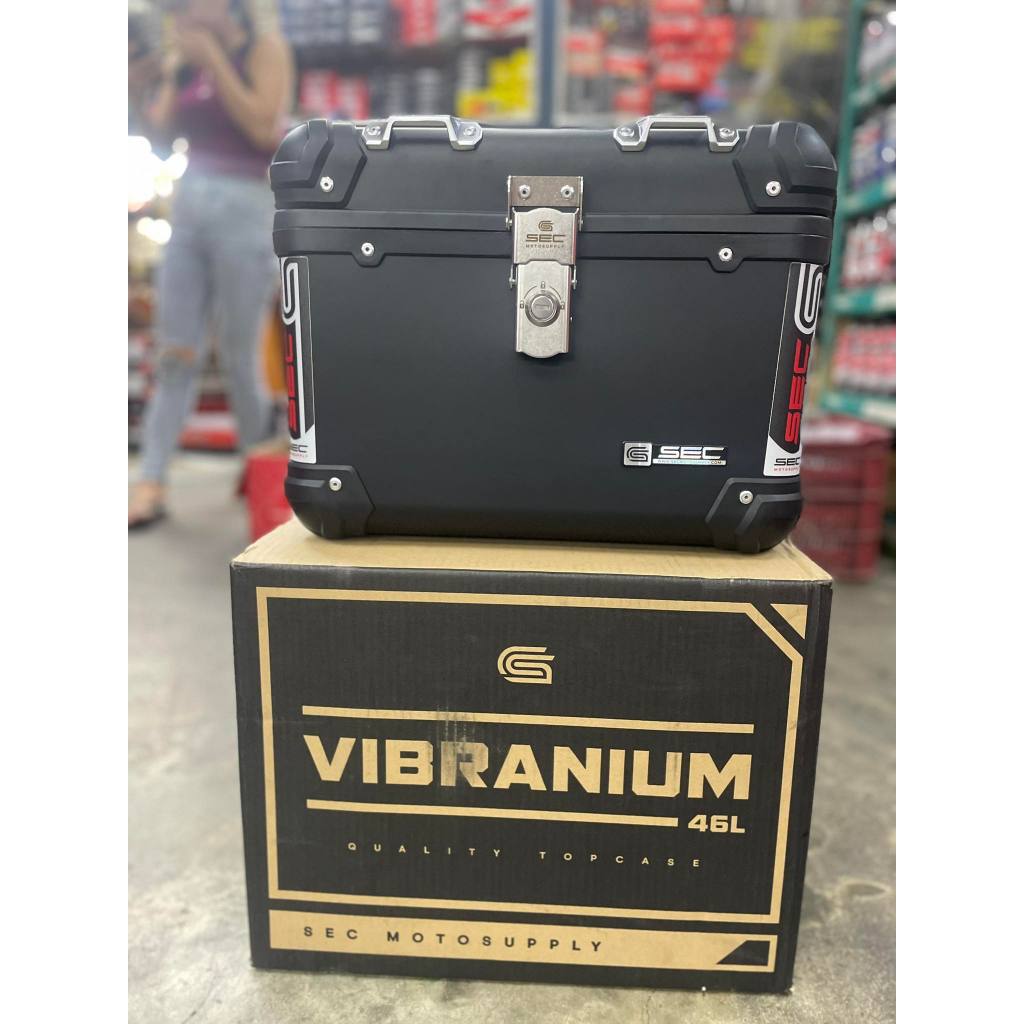 SEC 45L Motobox - Vibranium Black (With Free Built in Backrest and ...