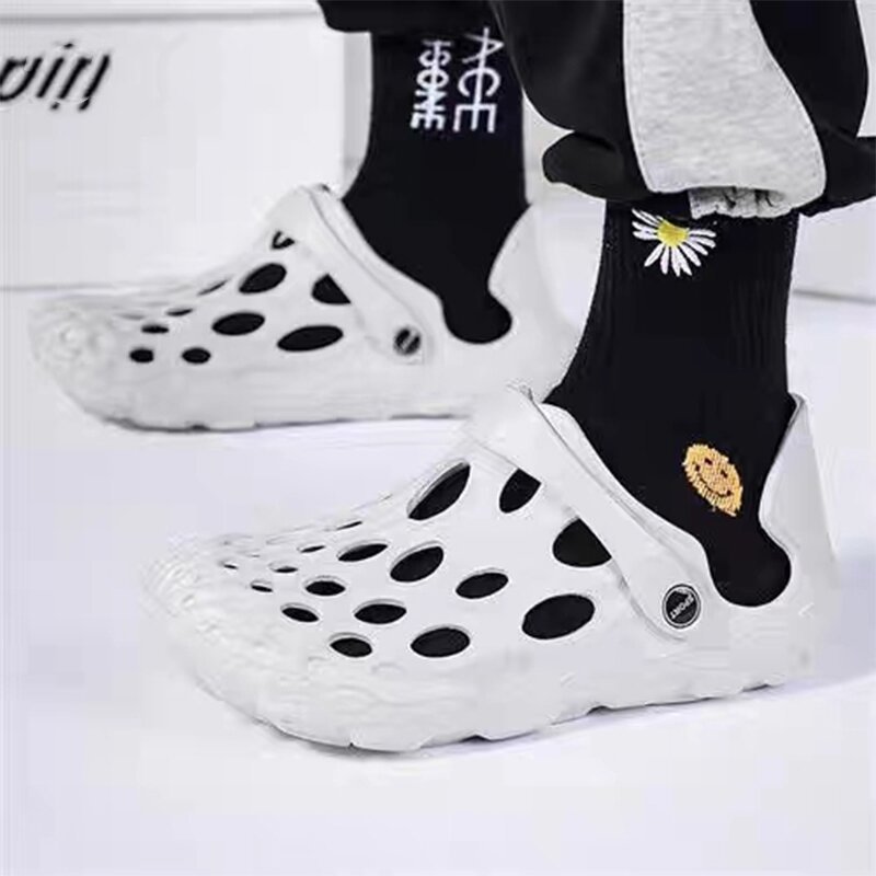 Summer Lightweight Plain Design Hole Clogs Rubber Sole Material Korean ...