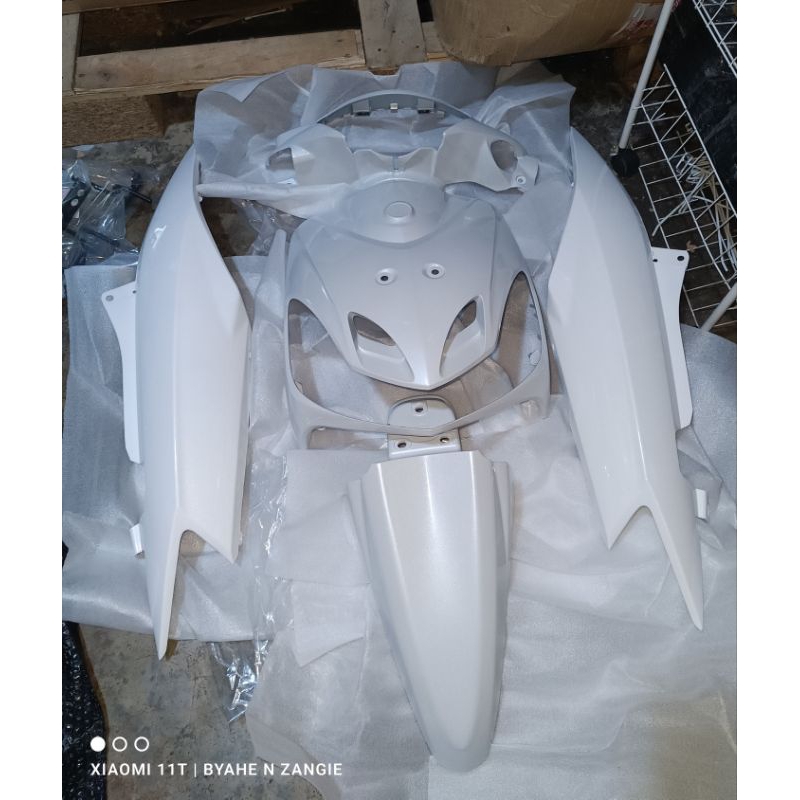 MIO SOULTY BODY KIT 5PCS Glossy White (original) | Shopee Philippines