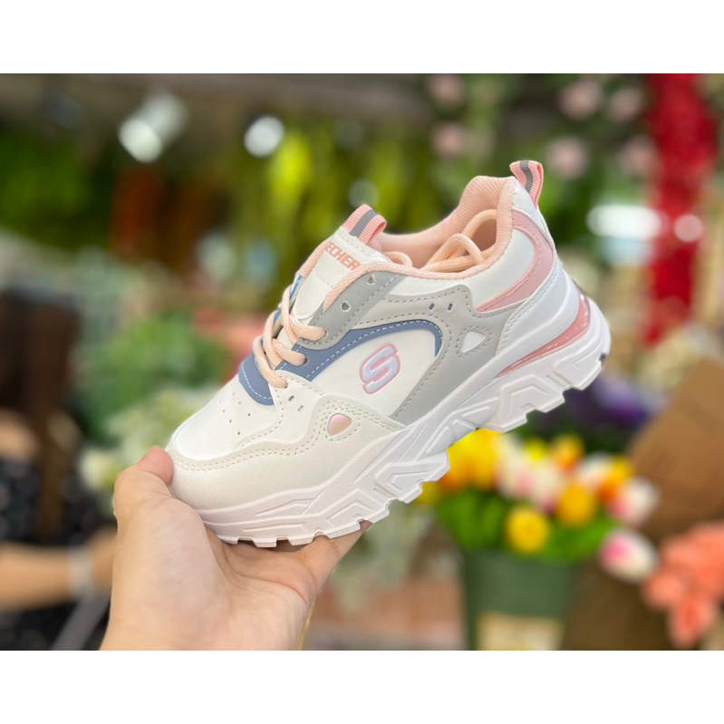 skechers for kids actual photo w/box | Shopee Philippines
