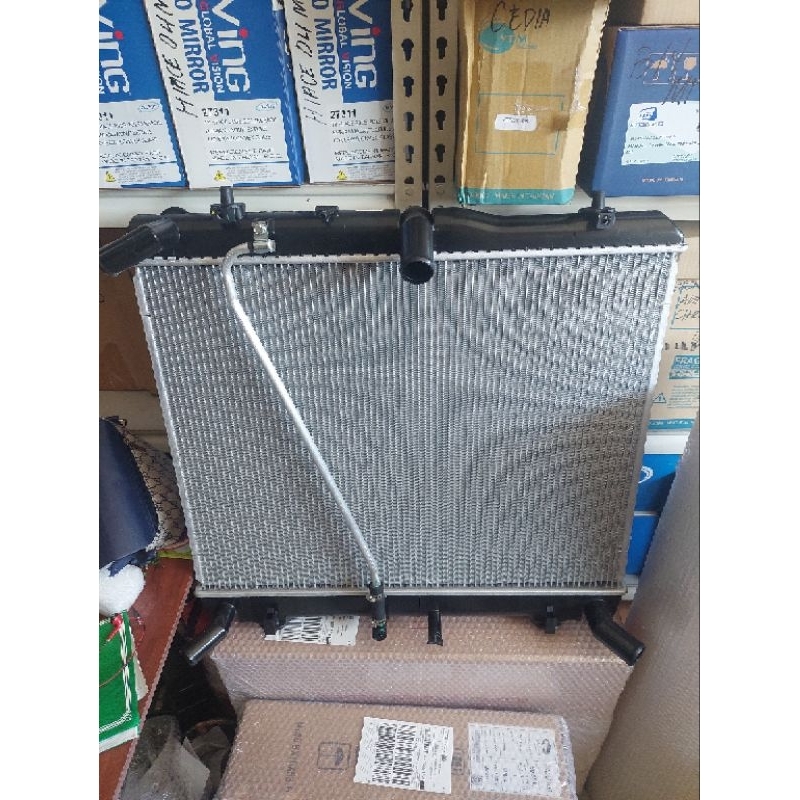 Hiace Radiator 2005-2012 Manual 4 Holes | Shopee Philippines