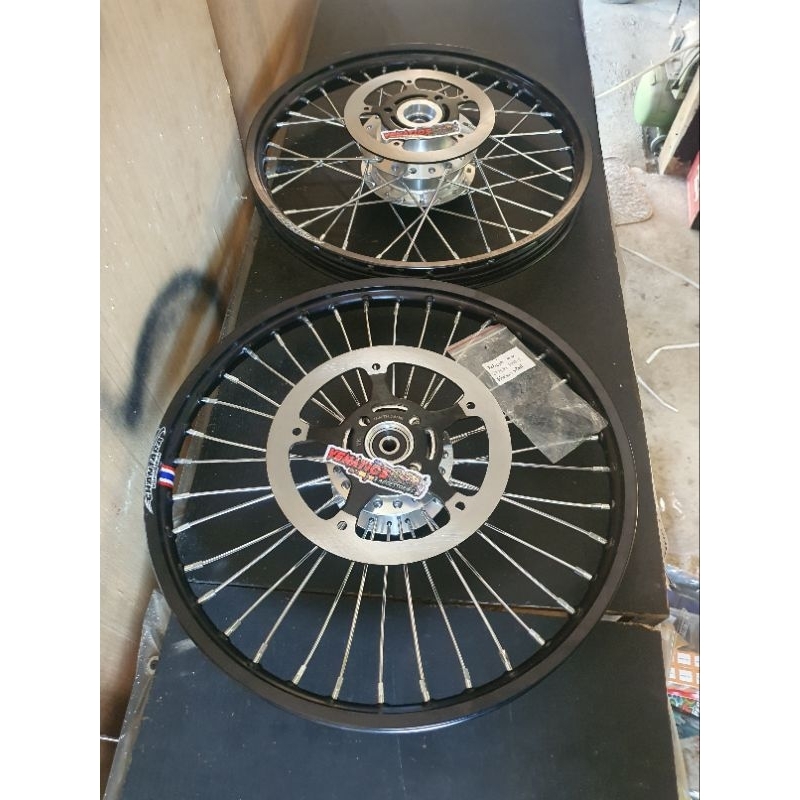 RIMSET RAIDER 150 FI/CARB KALESA WITH BUTA DISCPLATE | Shopee Philippines