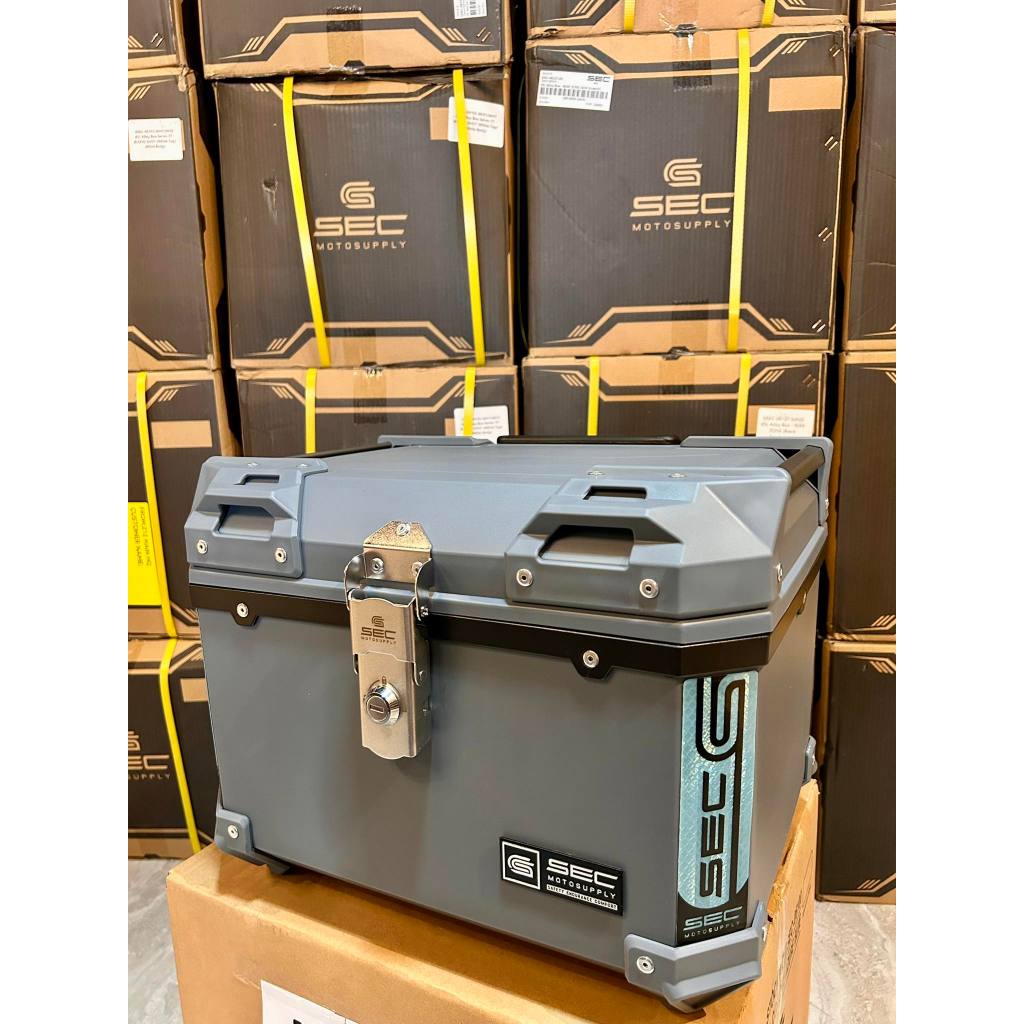 SEC 45L HEXALITE HARD PLASTIC TOPBOX w/ new design Leather lining and Backrest | Shopee Philippines