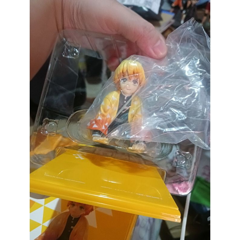 [LP] DEMON SLAYER KIMETSU NO YAIBA ZENITSU AGATSUMA MEGAHOUSE GEM PALM ...