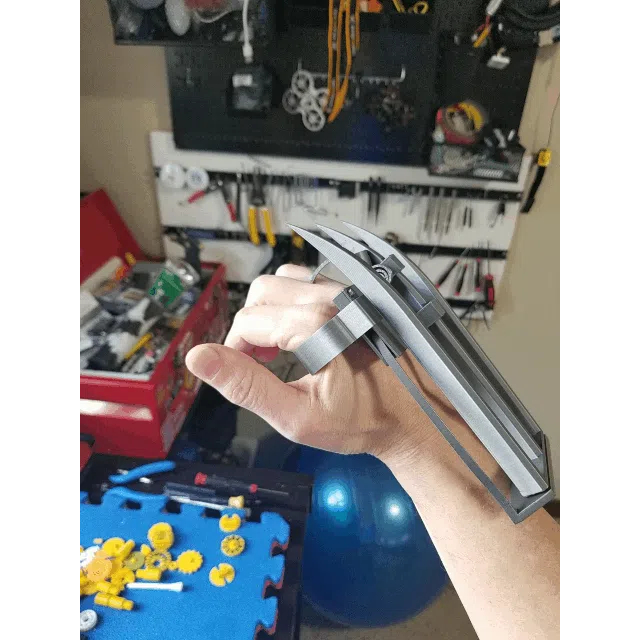 Wolverine Claws Props Retractable Deadpool and Wolverine Props | Shopee ...