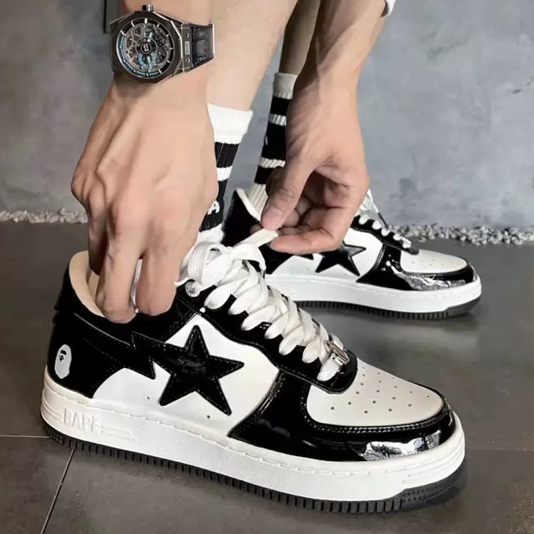 Fashion Bape Star Shoes Ape Man Head Black White Glossy Low Cut Sneaker ...