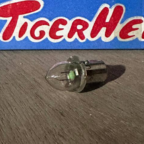 PER PACK 10 / 50 PCS Flashlight Bulb 3.6V No Thread Flash Torch Light 3 ...