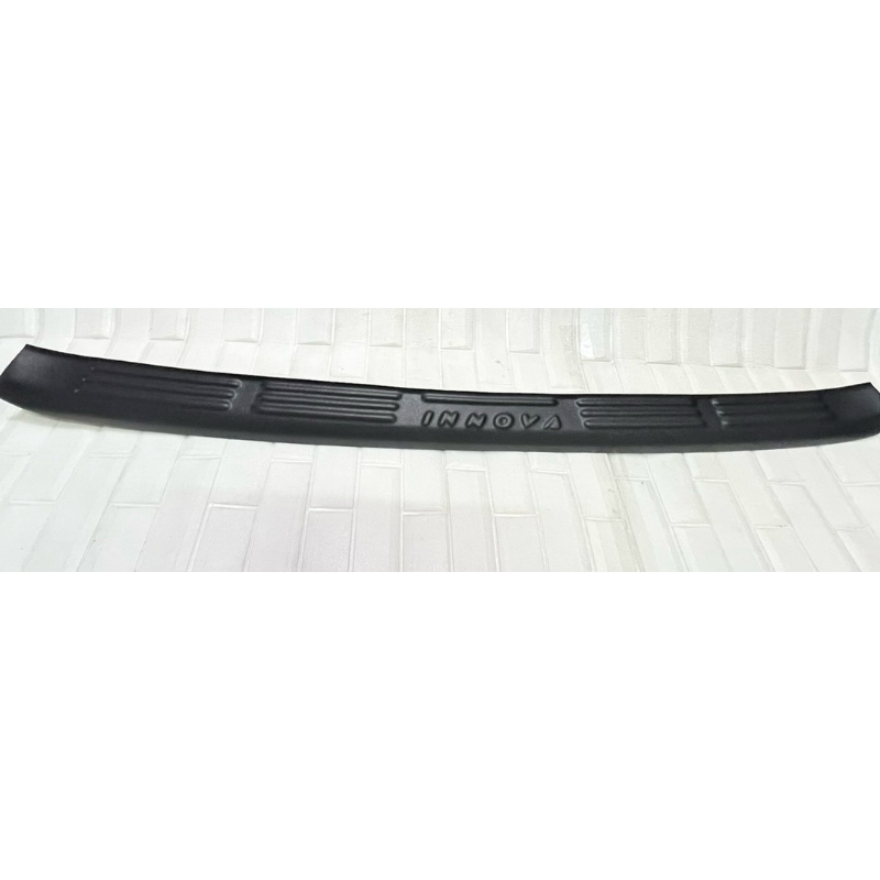 Toyota Innova 2009-2015 Rear Stepsill/Rear Bumper Guard Shark Brand ...