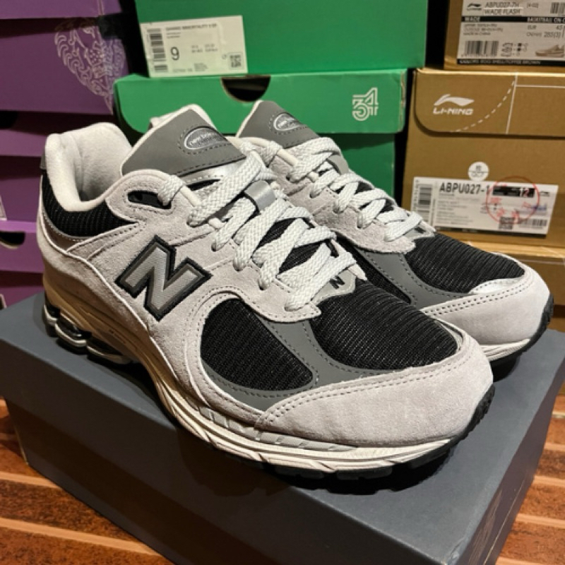 New Balance 2002R Black Grey (M2002RFH) | Shopee Philippines