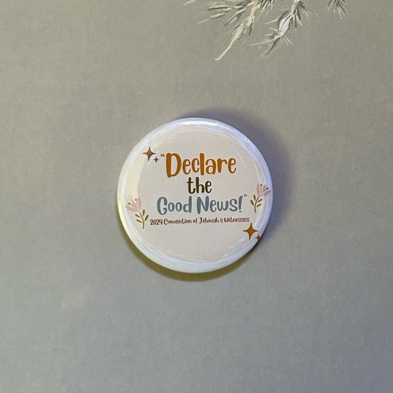Declare the Good News button pin, JW Convention Souvenir, JW Button Pin ...
