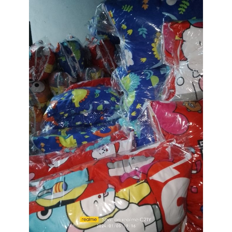 BUY1TAKE1 FIBER PILLOWS (unan)white fiber cotton bulak and bedsheets ...