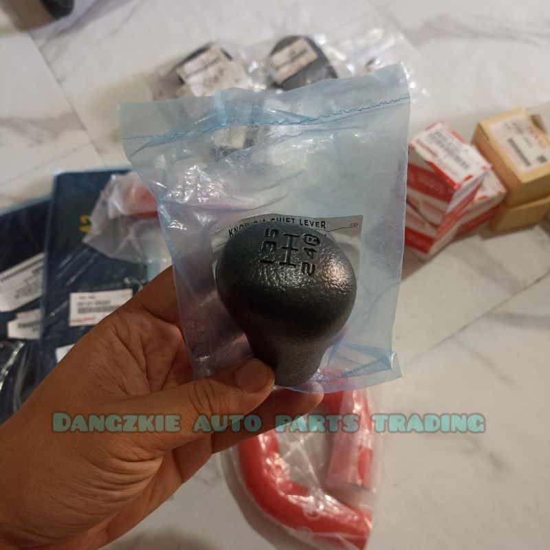 ORIGINAL 5 SPEED TOYOTA COROLLA SHIFT KNOB FOR AE92 AE101 AE111 ...