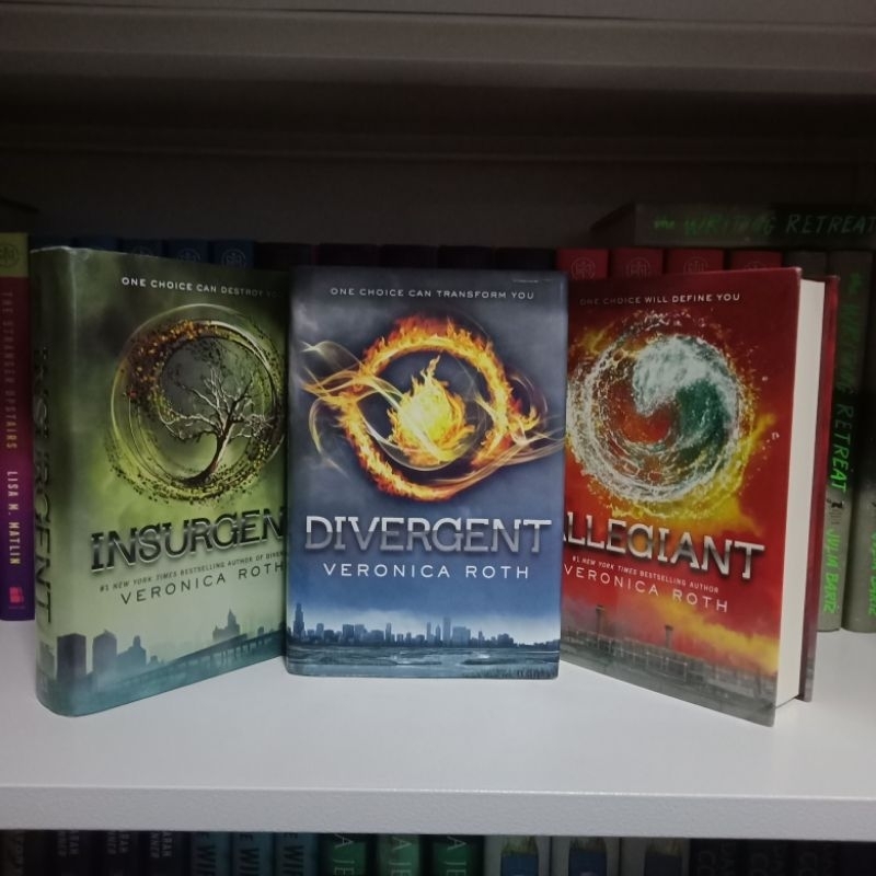 SET: Divergent Series (Books 1-3) by Veronica Roth (Hardcover) | Shopee ...