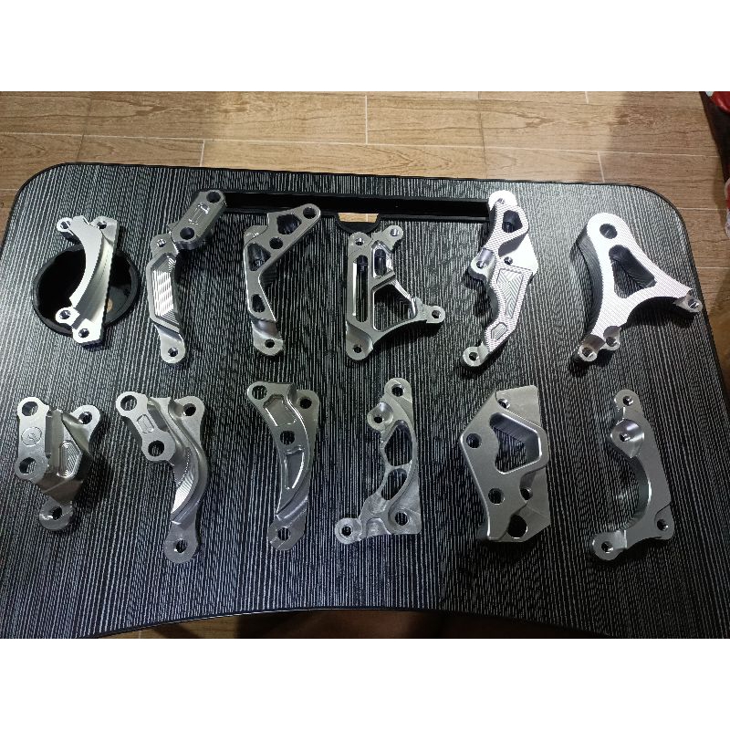 Brembo caliper bracket 4pot 260mm 2pot mio/click/sniper/NMAX/raider ...