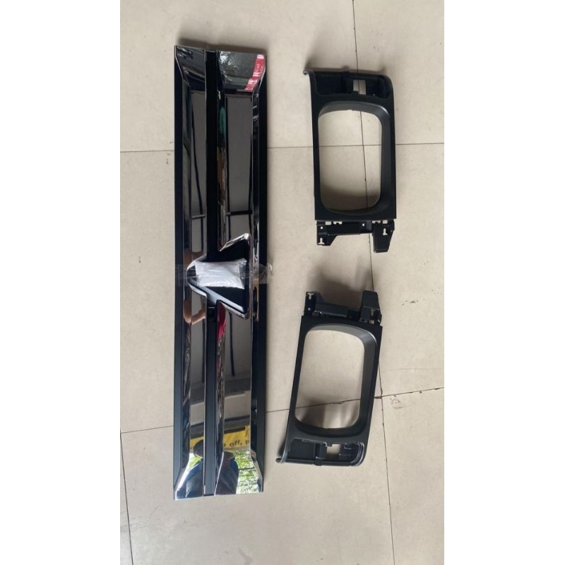 Mitsubishi L300 Chrome Front Grill | Shopee Philippines