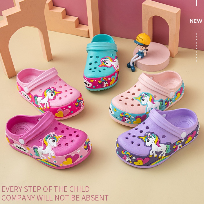 Crocs FUN LAB Unicorn Lights Clogs For Kids Girls Full Force Sandals ...