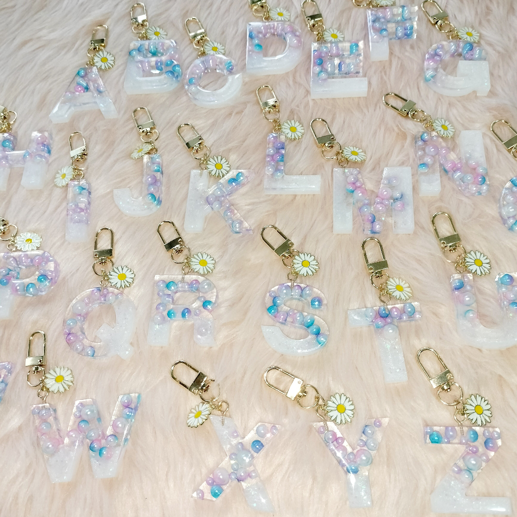 PEARL DESIGN Letter Keychain, Cute Keychains, Personalized Keychains ...