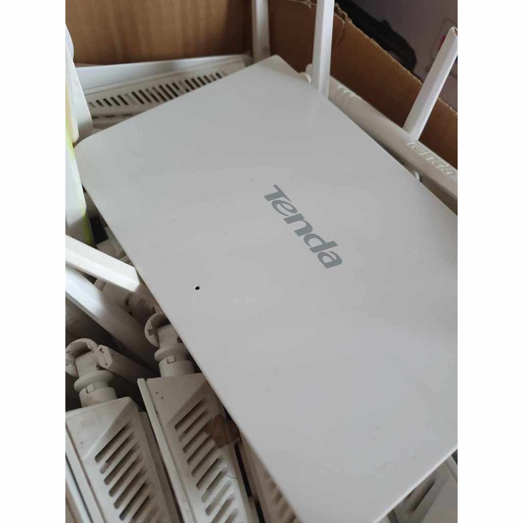 TENDA F3 USED 300Mbps Wireless WiFi Router (English/Chinese Version ...