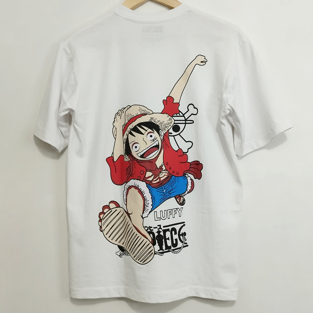 Pull&Bear - One Piece - Monkey D. Luffy - Anime T-shirt(S) | Shopee ...