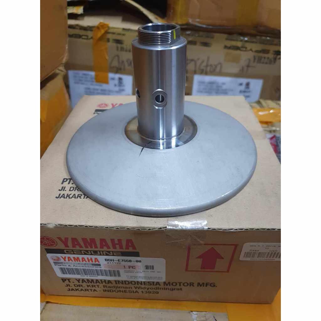 Yamaha Genuine Male or Female Torque Drive for Nmax V2 (B6H-E76600-00 ...