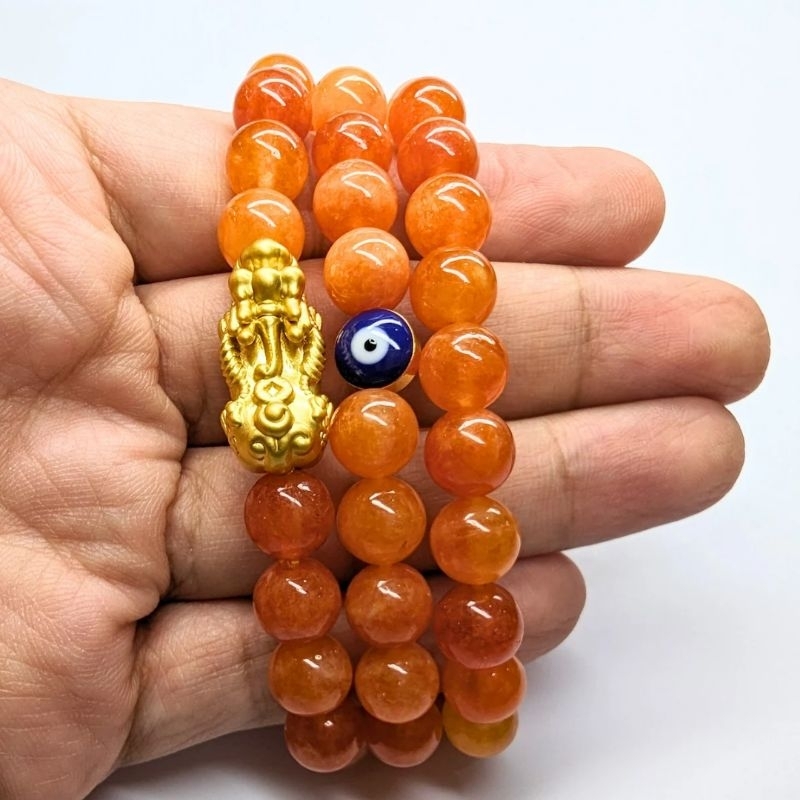 QUARTZ color of the year red orange apricot crush orange quartz ...