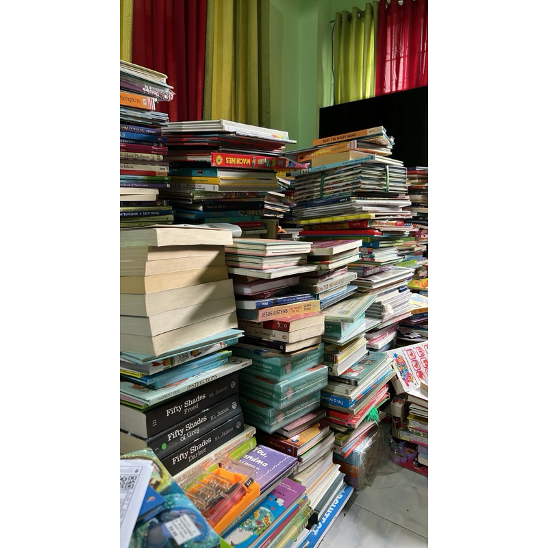 Preloved books for Kids and adults checkout only 3kg | Shopee Philippines