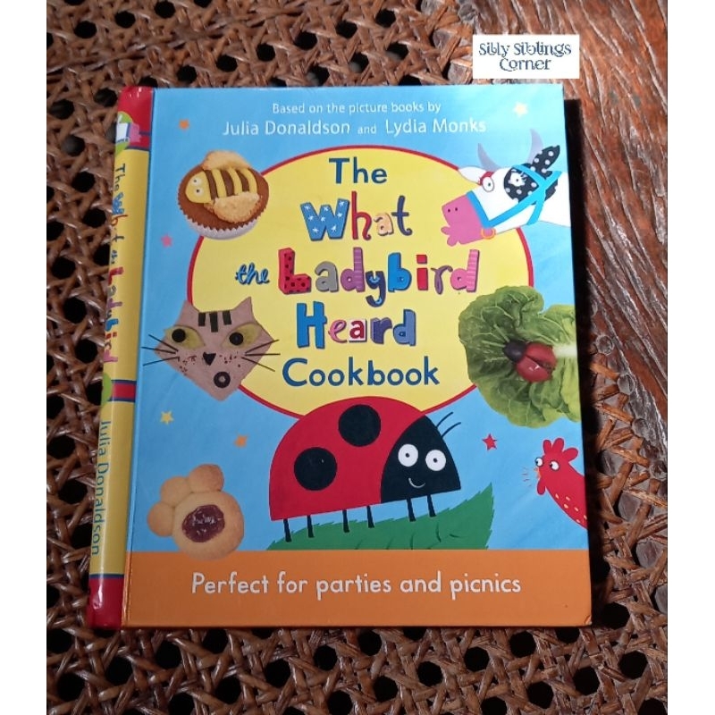 Julia Donaldson's What the Ladybird Heard Cookbook | Shopee Philippines