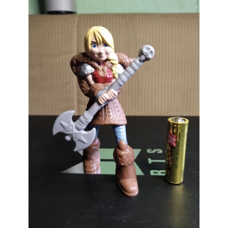 How to Train Your Dragon 2 ASTRID Mcdo Figure 4" | Shopee Philippines