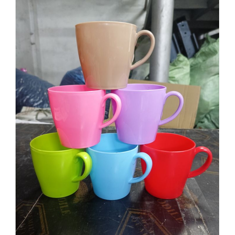 #975 Plastic Mug / Cups (12pcs./Dozen) | Shopee Philippines