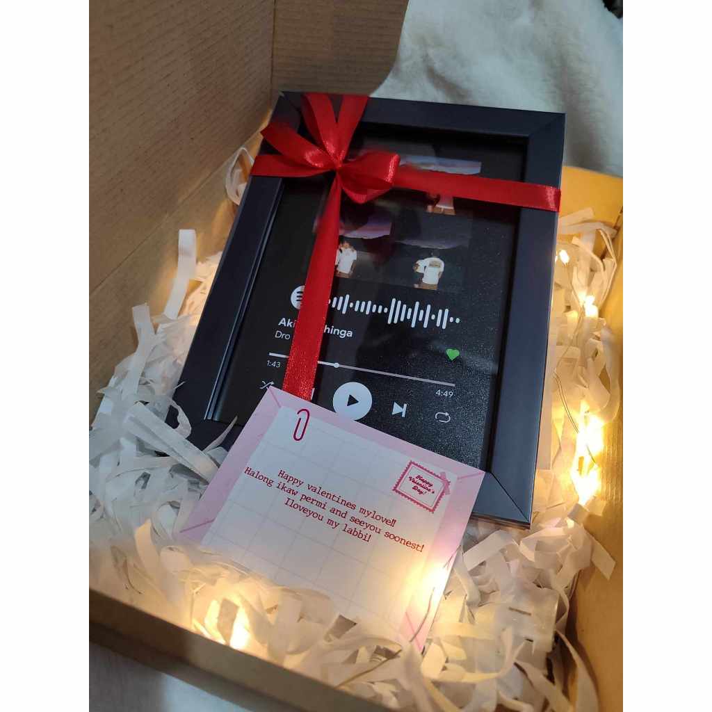 Spotify Frame (5R Frame size with BOX and fairy lights) | Shopee ...
