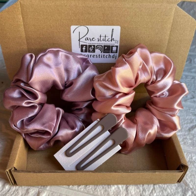 2pcs scrunchie and 1pair of hair clip in a BOX by Rarestitchdj | Shopee ...
