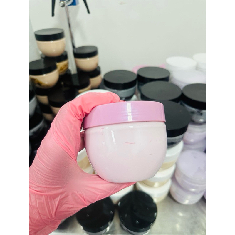 GLUTA BERRY BODY SCRUB - APRICOT EXFOLIATING BODY SCRUB | Shopee ...