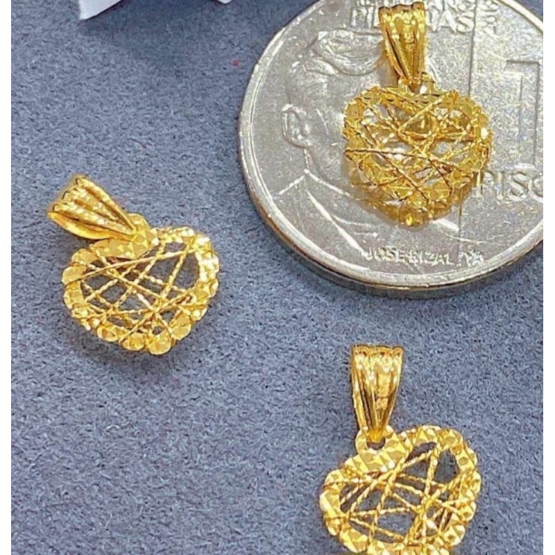 PAWNABLE 18k Saudi Gold pendant | Shopee Philippines