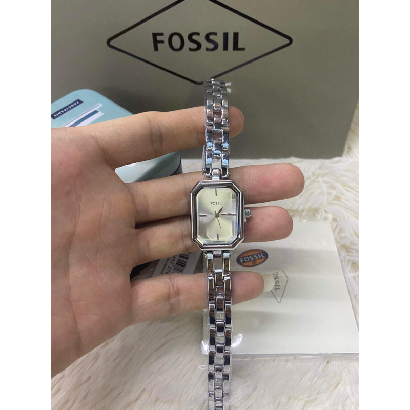 foss for Ladies watch good quality with can and paperbag | Shopee ...
