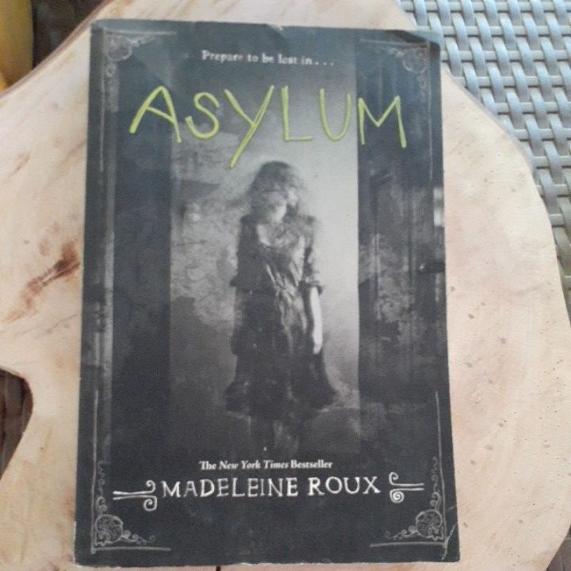 Asylum by Madeleine Roux | Shopee Philippines
