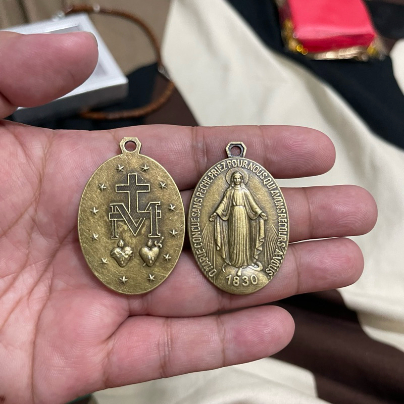 Miraculous Medalyon Antique | Shopee Philippines
