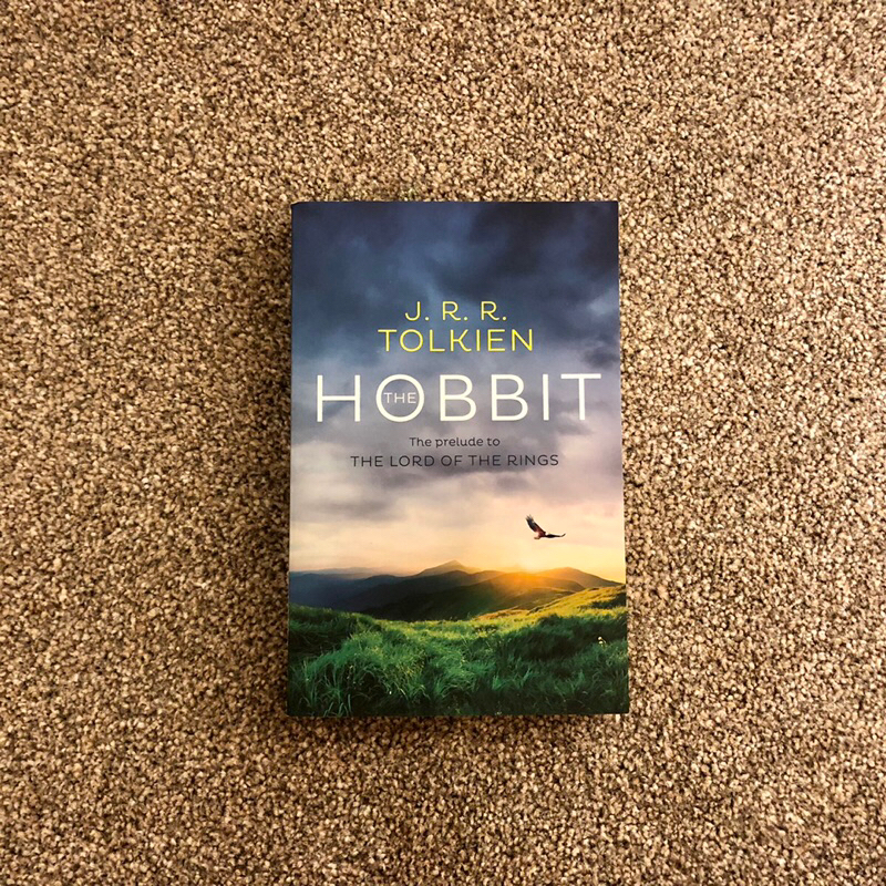 The Hobbit (Middle-earth Universe) by J.R.R. Tolkien | Shopee Philippines