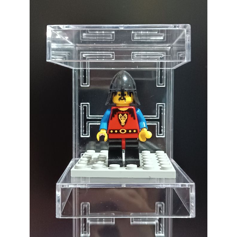 Vintage LEGO minifigure (Castle, Pirates, Dragon Knight, Soldier, Horse ...