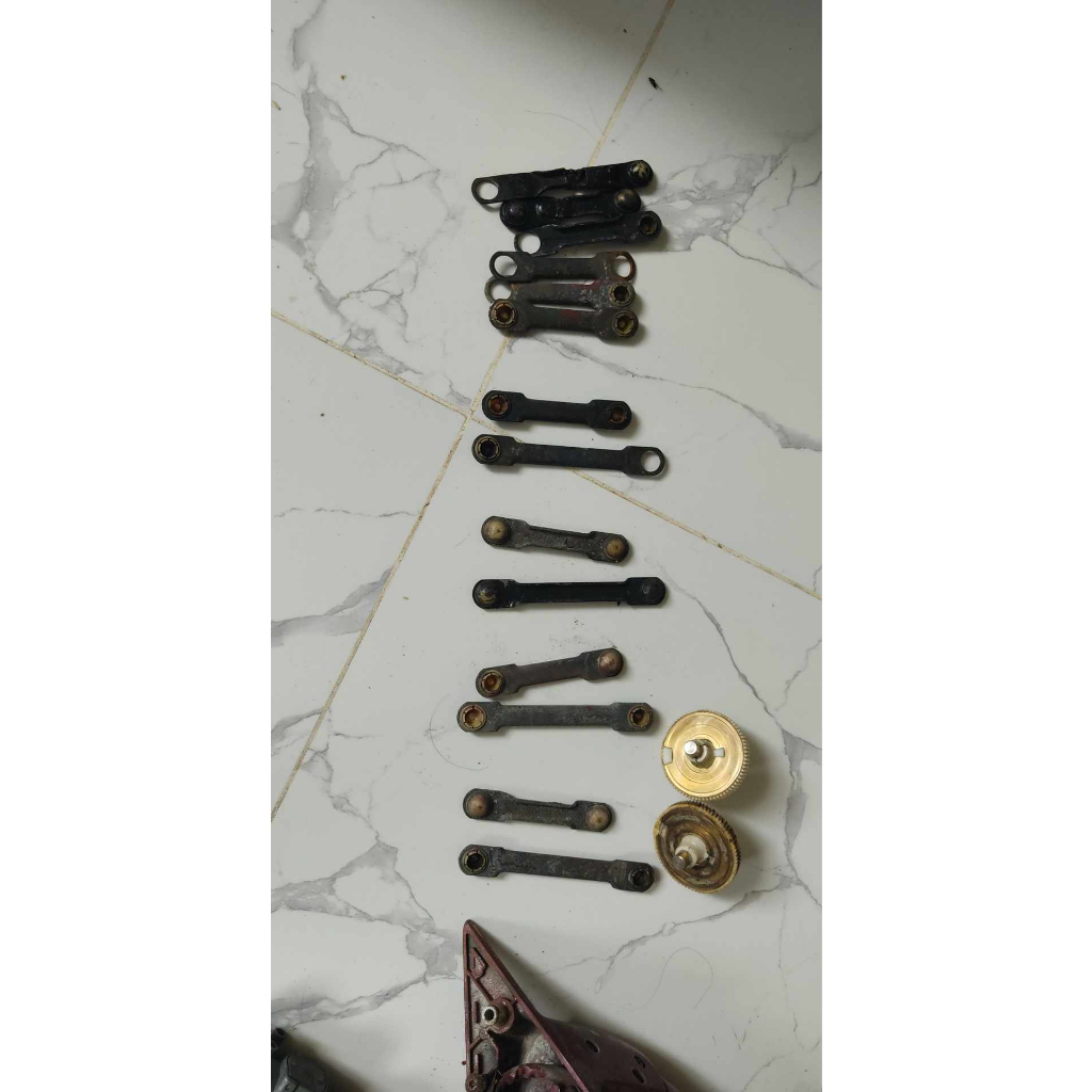 Mazda Astina pop-up linkage, 2pc/set - long and short linkage | Shopee ...