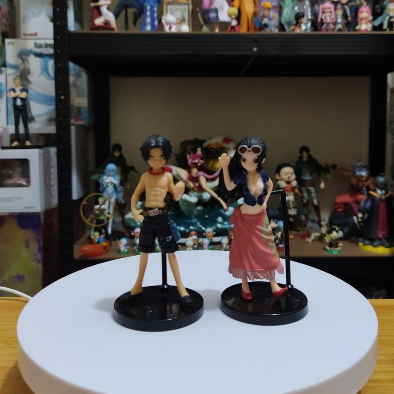 *AUTHENTIC* One Piece Half Age Robin Ace | Shopee Philippines