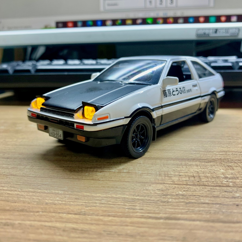 Initial D Toyota AE86 Trueno Model Car Diecast Toy Vehicle with Box ...