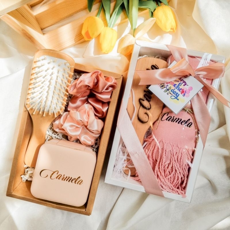 PERSONALIZED GIRL GIFT SET for Souvenir | Giveaways | Gift Ideas ...